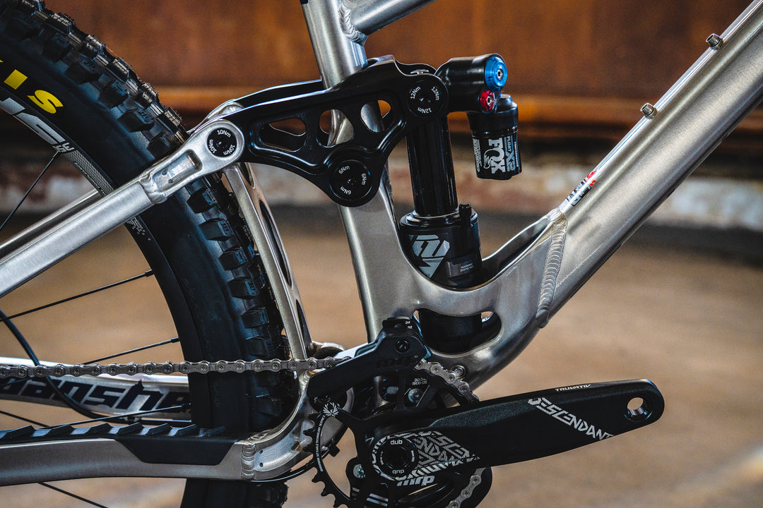 Demo Bikes – Stash Cycles